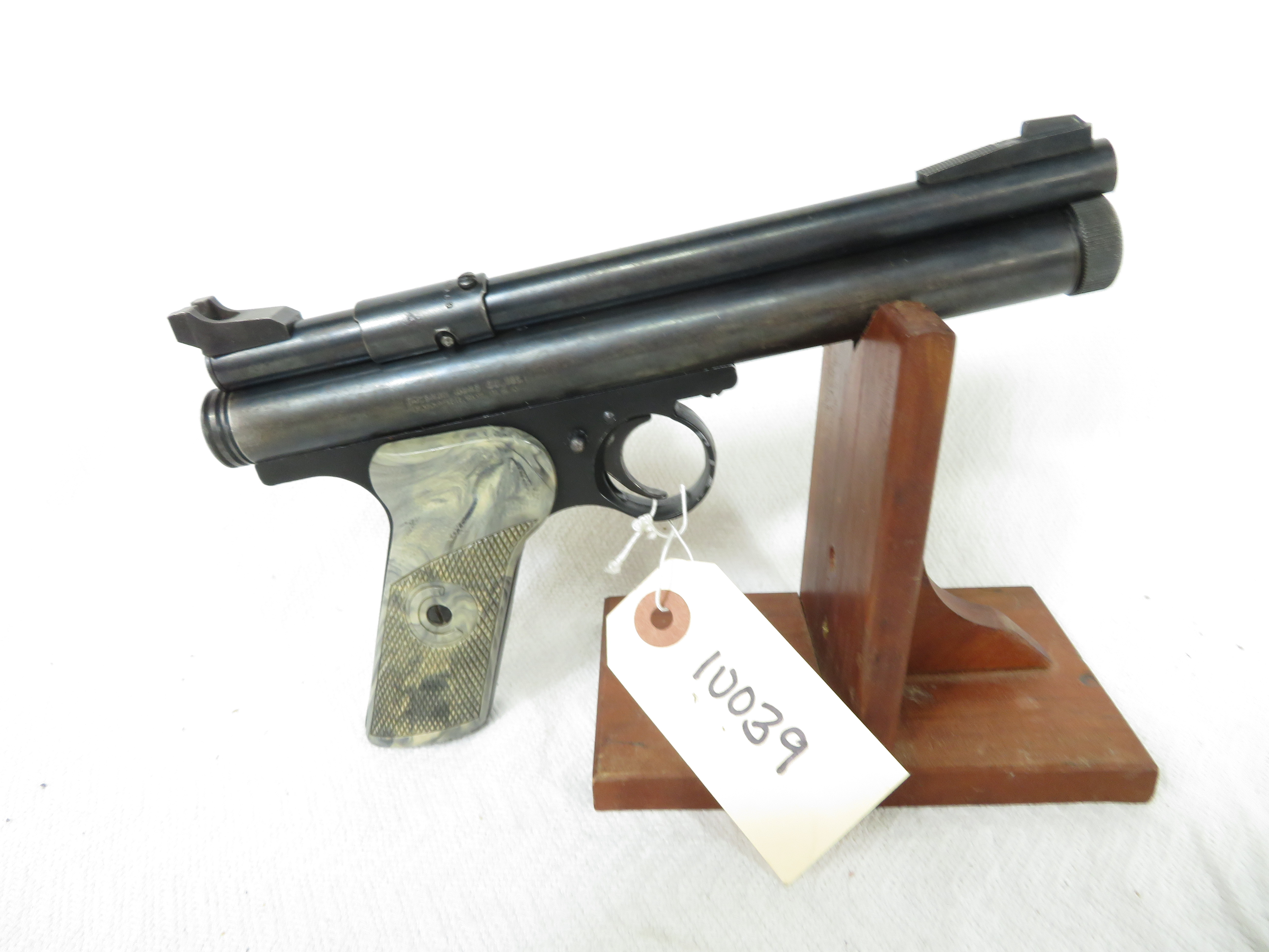 Crosman Model 150 CO2 Pellet Pistol SKU 10039 - Baker Airguns