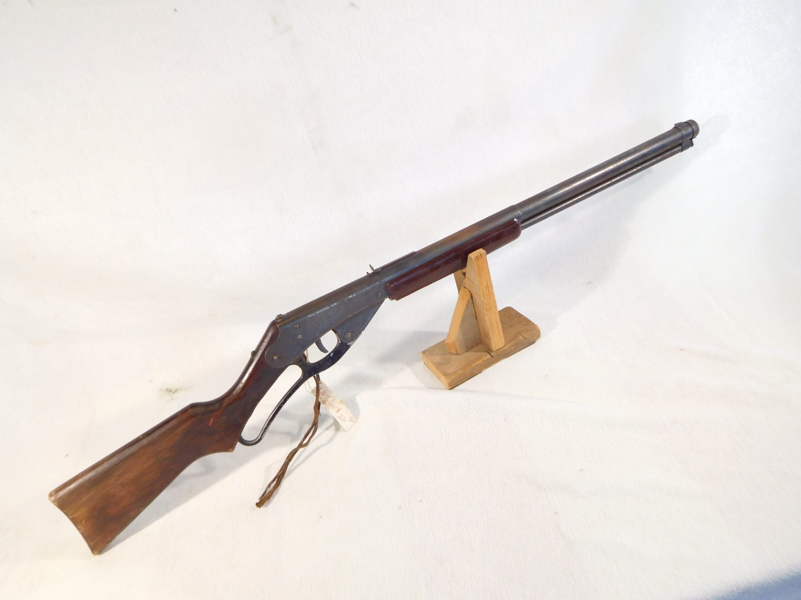 Daisy No. 111 Model 40 Red Ryder Mfg 1947 - Baker Airguns