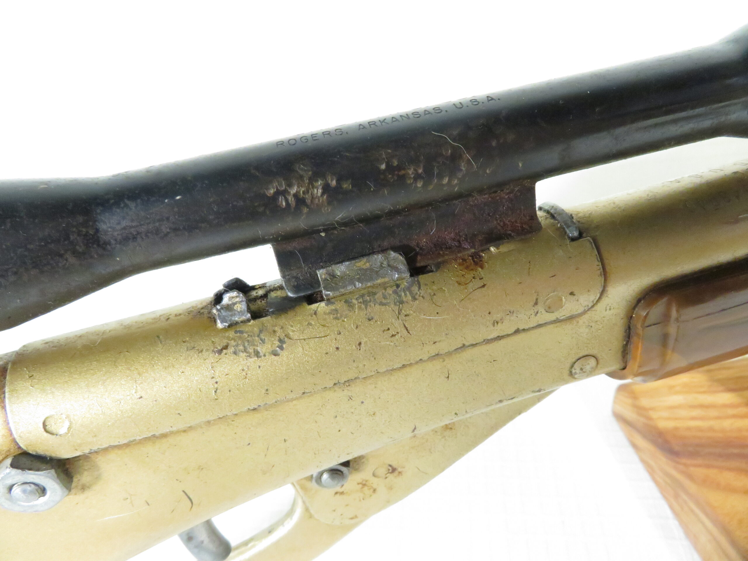Daisy Model 104 Golden Eagle BB Rifle with Scope Mfg 1966-1978 - Baker ...